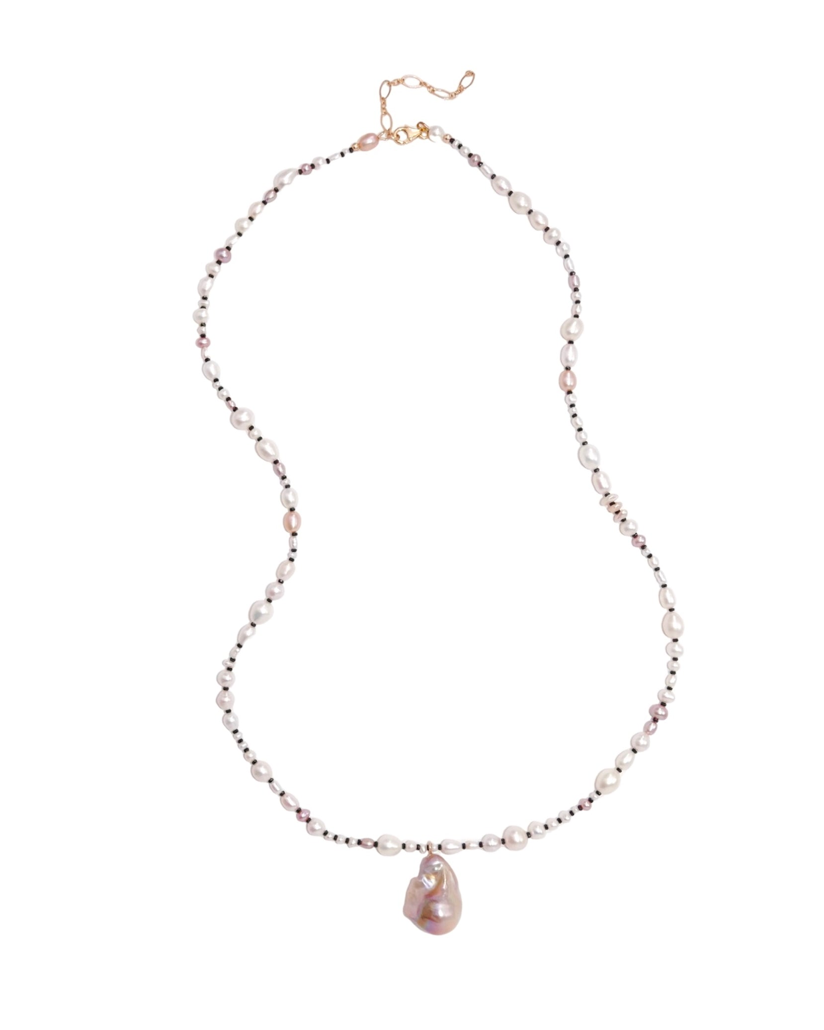 THE MOMENT Long Necklace – ÍASPIS PEARL.JW